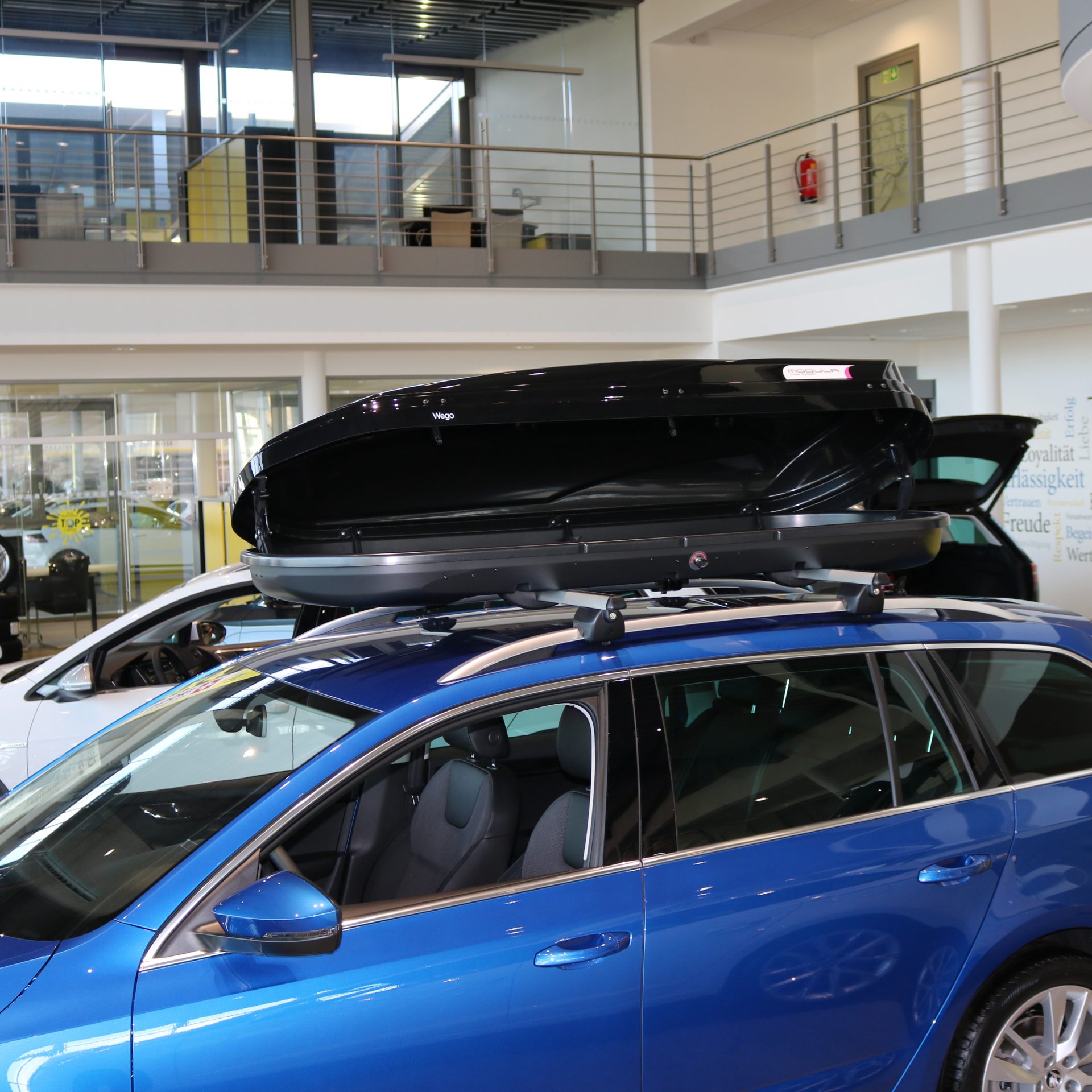 Dachbox Modula Wego Black - Jetzt aktuell bei uns erhältlich